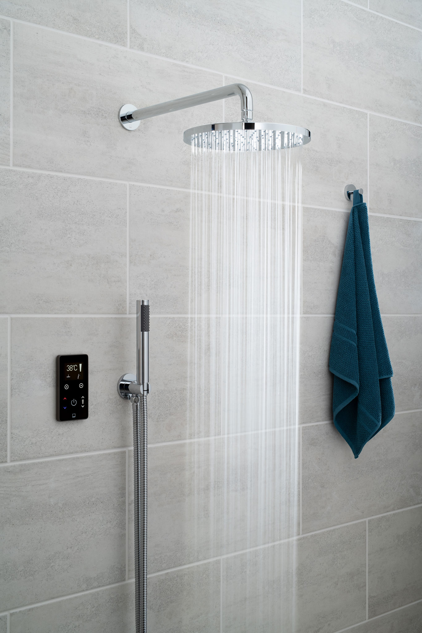 Showering sets for 2020 publicity